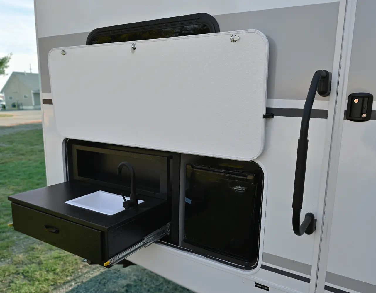 2025 Freedom Express Select 31SE Bunk Room Camper Trailer – Pik-A-Dilly ...