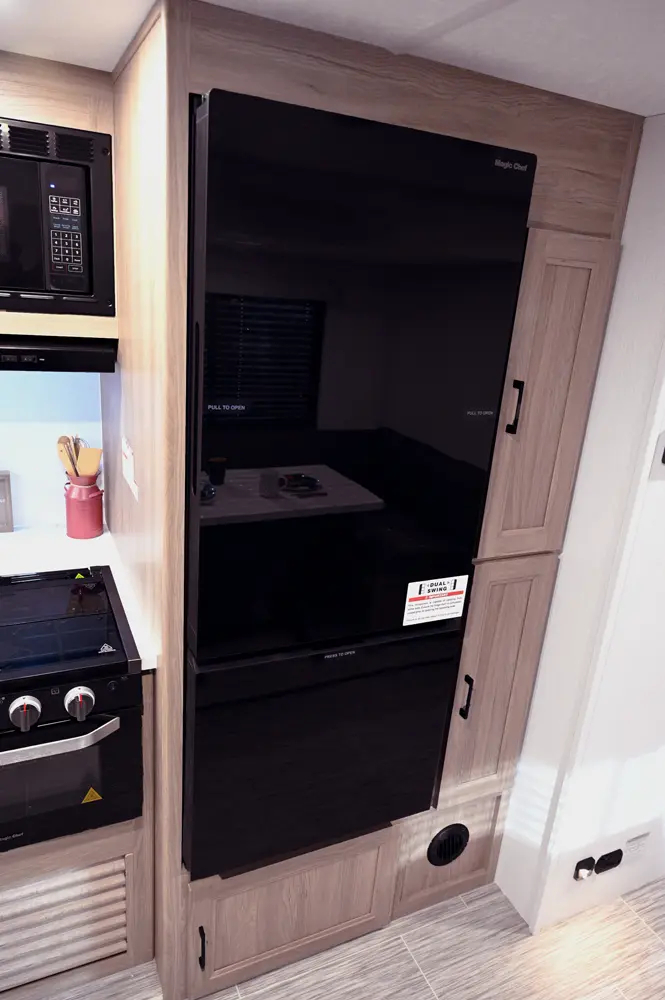 2025 Freedom Express Select 31SE Bunk Room Camper Trailer – Pik-A-Dilly ...