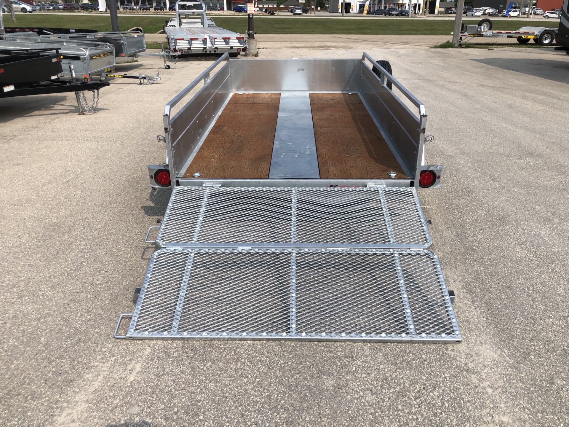2025 K-Trail 5.5 X 10 Galvanized High Side Tandem Axle Utility Trailer ...