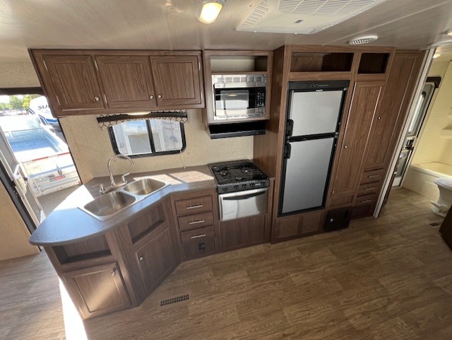 2018 Prowler Lynx 285LX Bunk Model Camper Trailer RV – Pik-A-Dilly ...