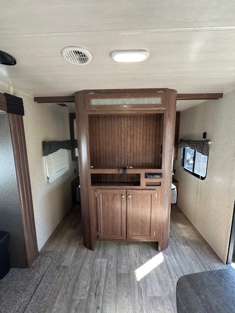 2018 Prowler Lynx 285LX Bunk Model Camper Trailer RV – Pik-A-Dilly ...