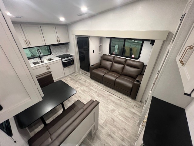 2026 Heartland Sundance XLT 24ML Lightweight Couples 5th Wheel Camper ...