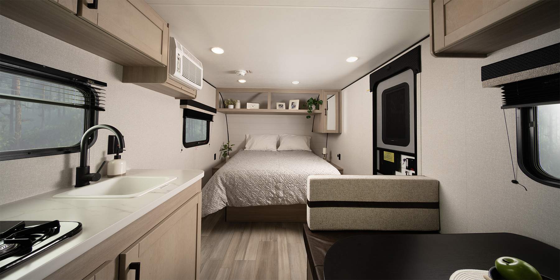 2026 Prowler Lynx 1702DBS Bunk Model w/Slide-out Camper Trailer RV ...