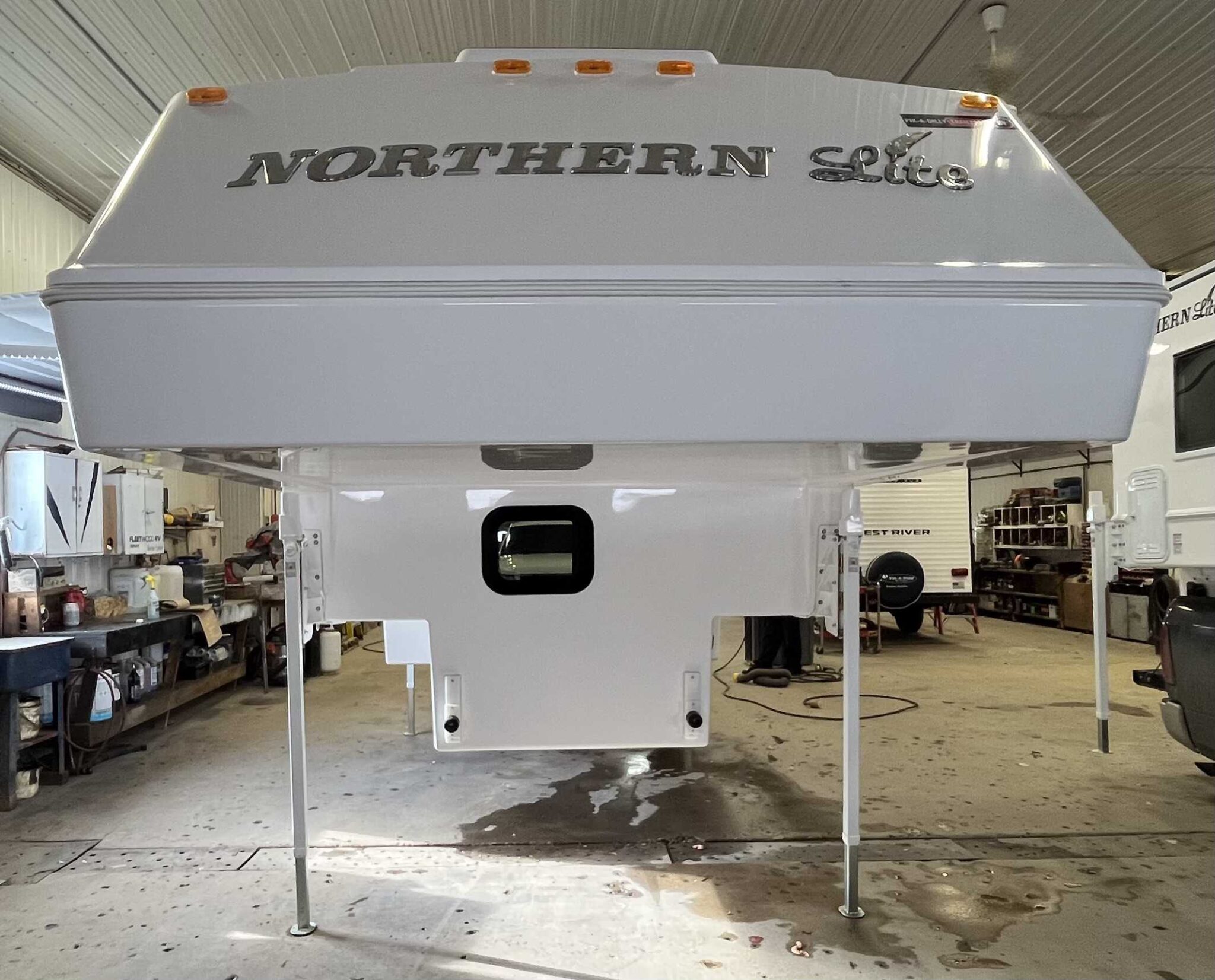 2026 Northern Lite 10-2 EX Dry-Bath Truck Bed Slide-In Camper – Pik-A ...